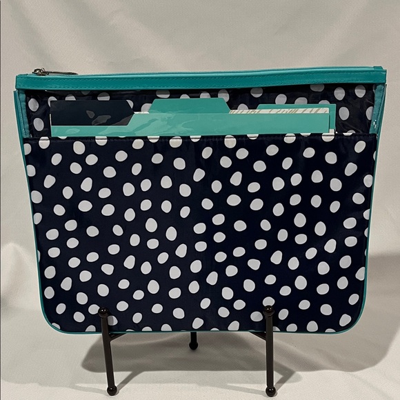 thirty-one | Office | Nwt Thirtyone Document Holder | Poshmark